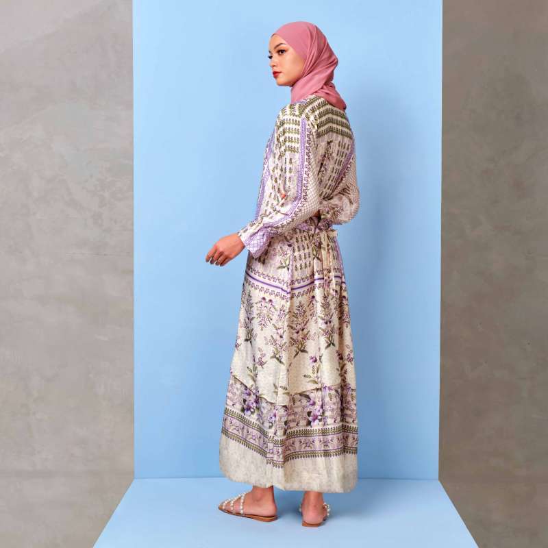 Jual Halima Gamis Silk Cinita Purple Di Seller Halima Official Store - Gudang Blibli | Blibli
