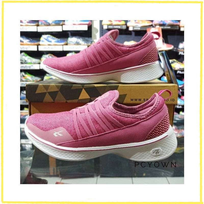Jual sepatu sapatu spatu lari running runing jogging spotec spotek tereza di Seller PCYOWN ...