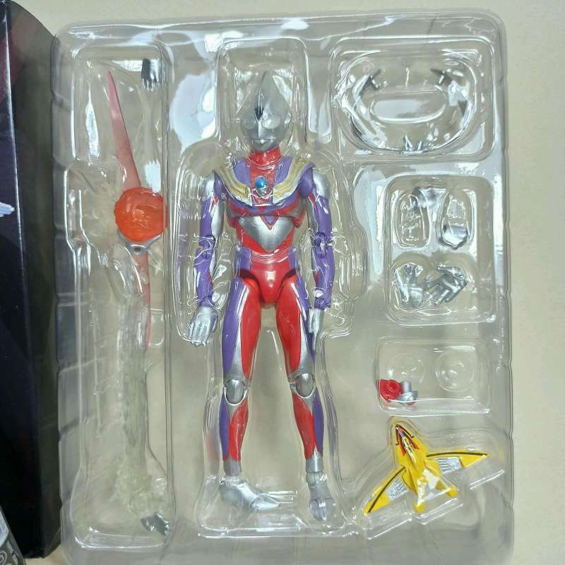 Jual mainan action figure ultraman tiga shf ultraman zero recast bandai ...