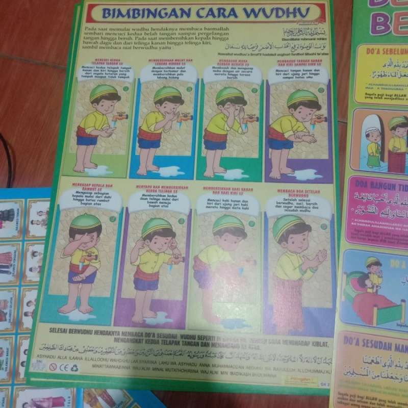 Jual POSTER ANAK BERDOA DAN CARA BERWUDHU EDUKASI di Seller Arashiku ...
