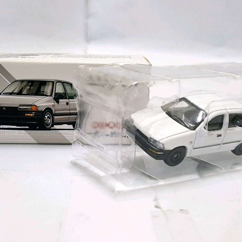 Jual Miniatur Diecast 1/64 Daihatsu Charade Winner By Xcartoys ...