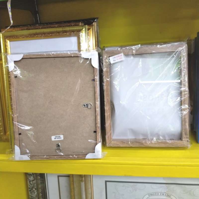 Promo Bingkai Frame Gantung Dinding Kaca 3 Dimensi Uk Foto 8R (20X25Cm ...