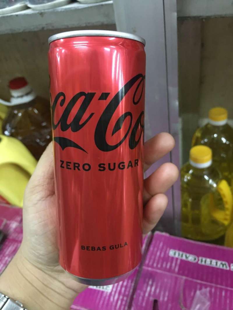 Jual Coca cola zero 250ml di Seller Mrbenshope - Madras Hulu, Kota ...