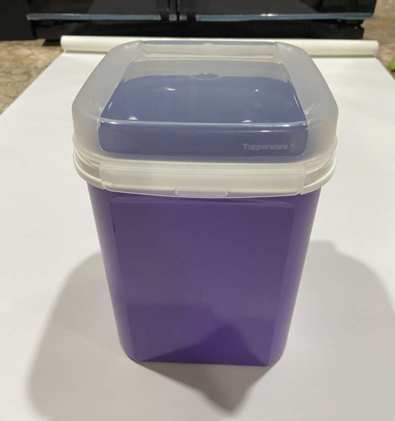 Promo Tupperware Signature Line 5.5 Liter tempat Beras, Tepung Diskon ...