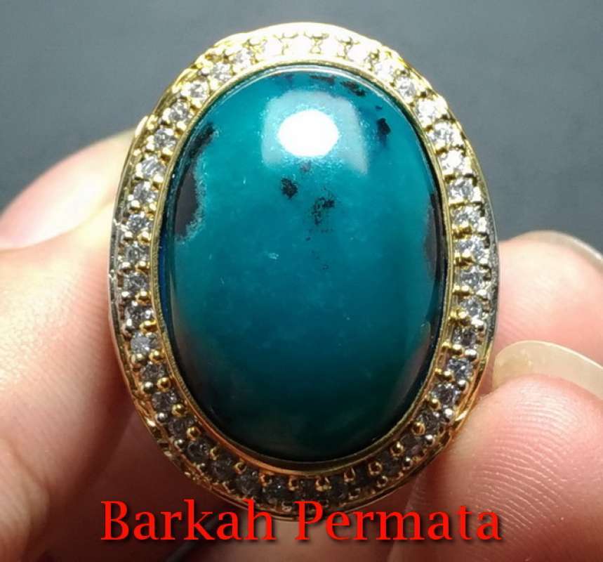 Batu Bacan Hijau Muda