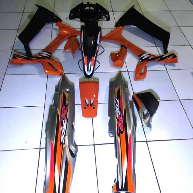 Jual READY body Alus Yamaha fizr F1ZR milenium oren silver di Seller ...