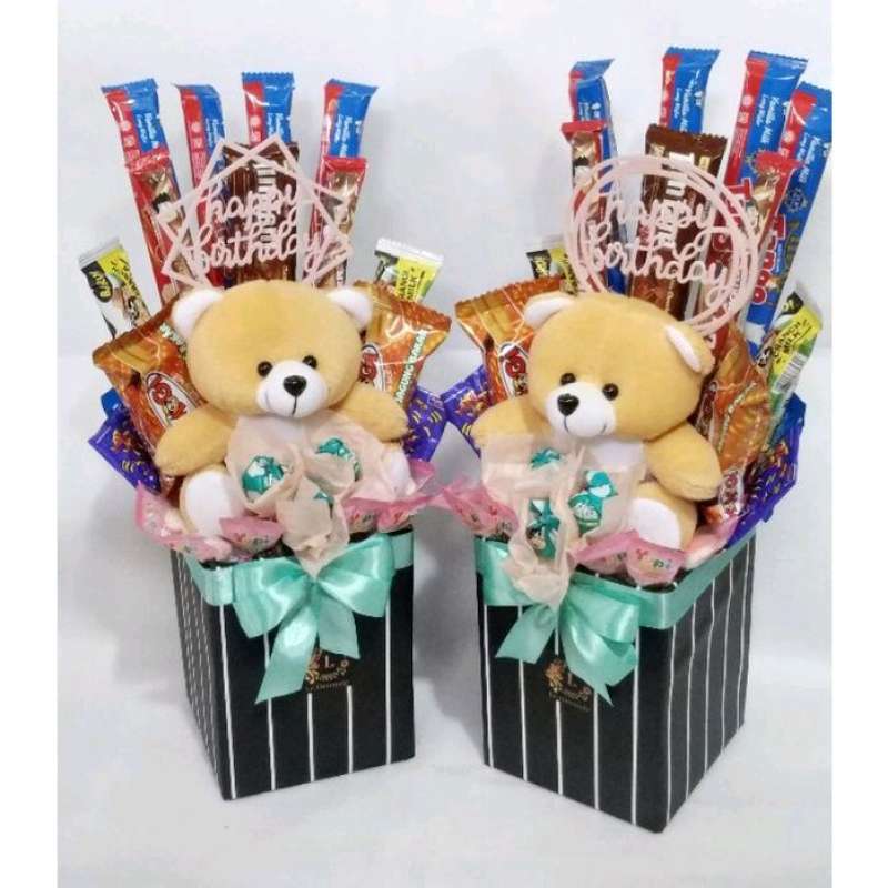 Jual Bloom Box Snack / Snack Box / Snack Birthday / Buket Snack dan ...
