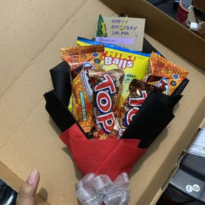Jual Buket Uang 20rb Bouquet Hampers Kado Ultah Wisuda Anniversary Di ...
