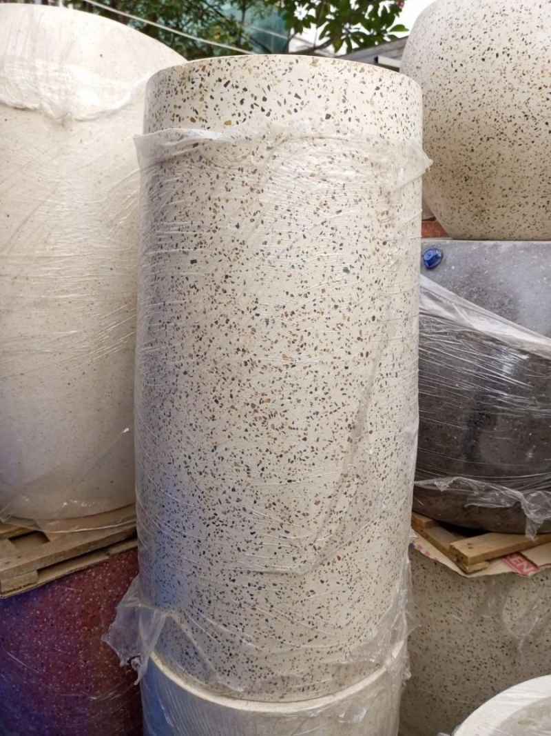 Jual Batu Alam Gentong Lurus Mix Gentong Air di Seller Rofah Stone 2 ...