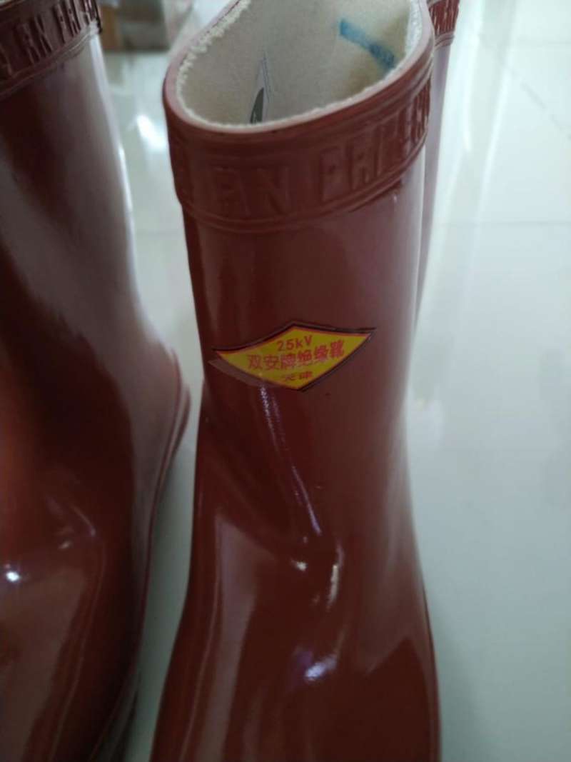 Jual Sepatu Listrik China Voltage 20kv-25kv Safety Boots di Seller ...