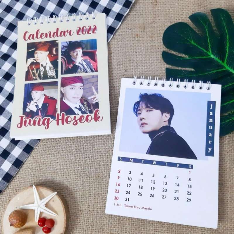 Jual Desk calender calendar BTS KALENDER MEJA 2022 - JHOPE di Seller ...