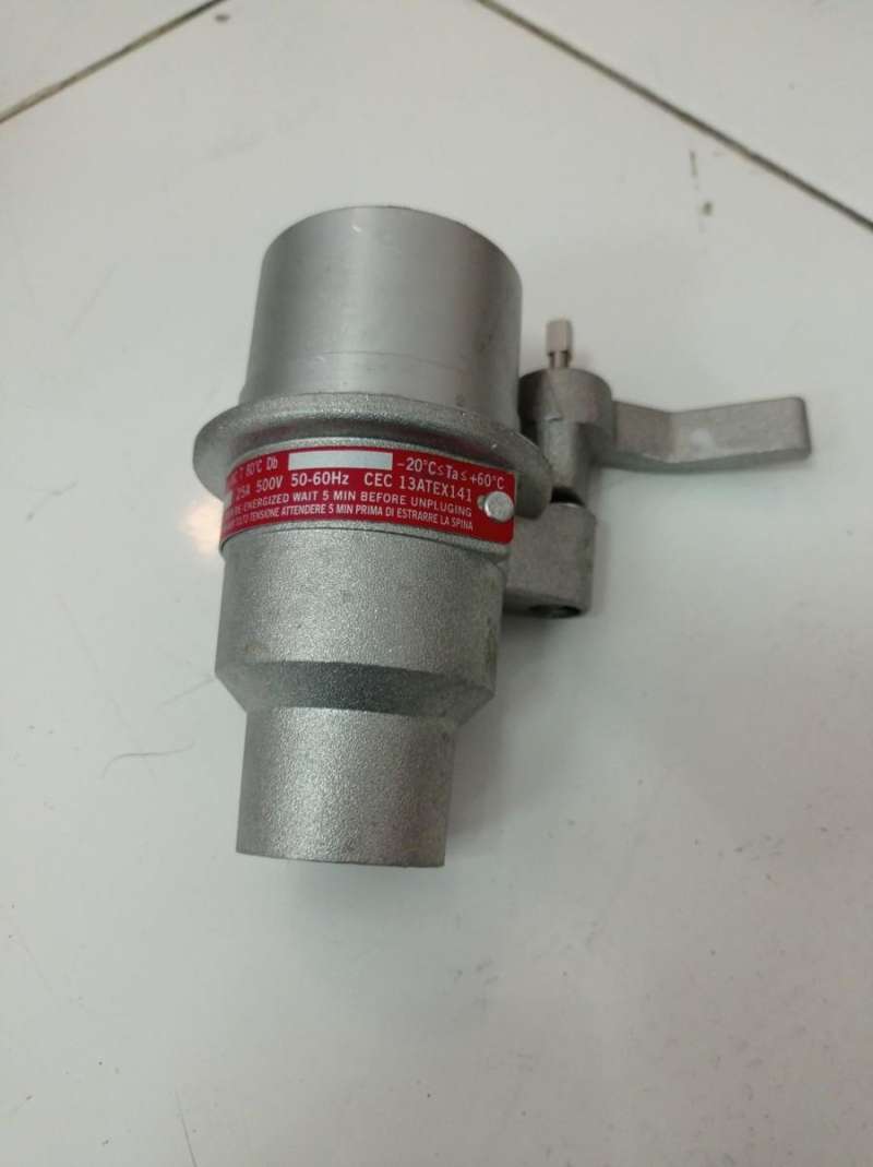 Jual COSIME EXPLOSION PROOF PLUG BP215 2P+E 25A 3PIN di Seller MAMI ...