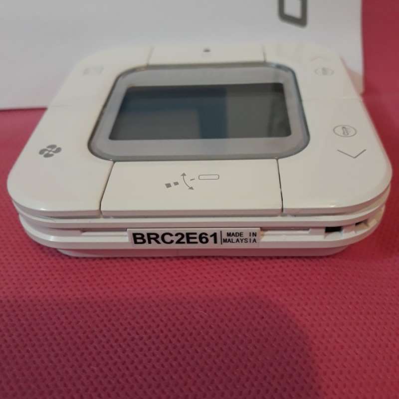 Jual Remote Ac Daikin Kaset Casette Brc2e61 Original Di Seller Eudora ...