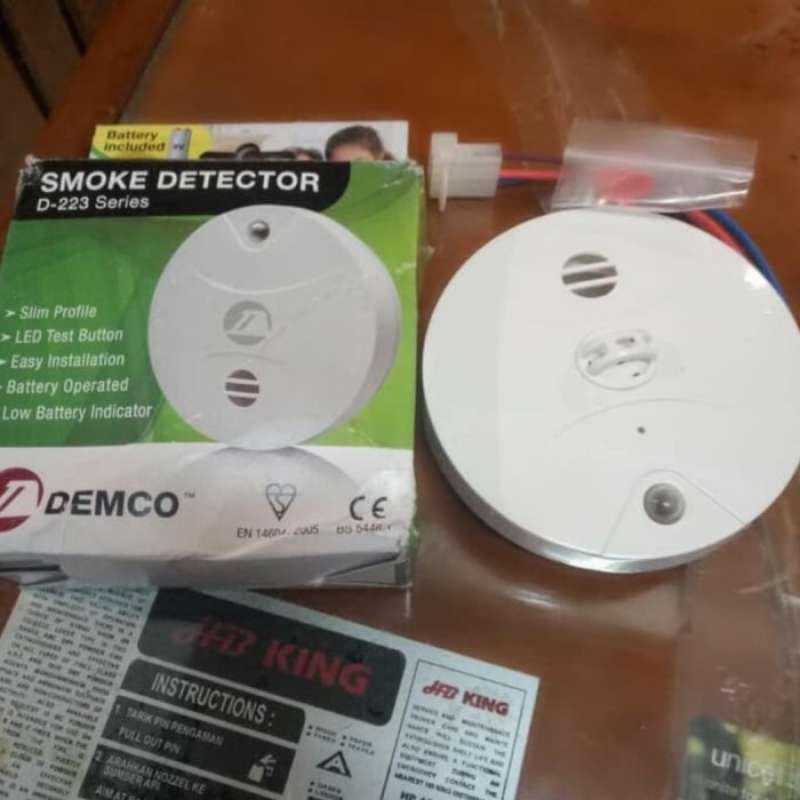 Promo Tahun ini aja kak Fire Smoke Alarm Demco D - 223 Tahun ini aja ...