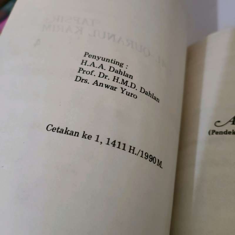 Jual Buku Super Murah - Buku Tafsir Al-quranul Karim Pendekatan Syaltut Dalam Menggali Esensi Al ...