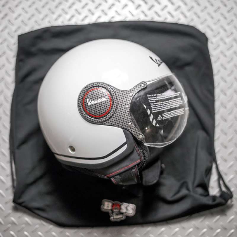 Jual Original Helmet Helm Vespa White Carbon With Visor di Seller Toryy ...