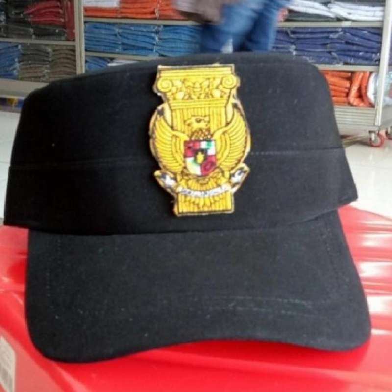 Jual Topi Komando Istana Kepresidenan di Seller Babito - Senen, Kota ...