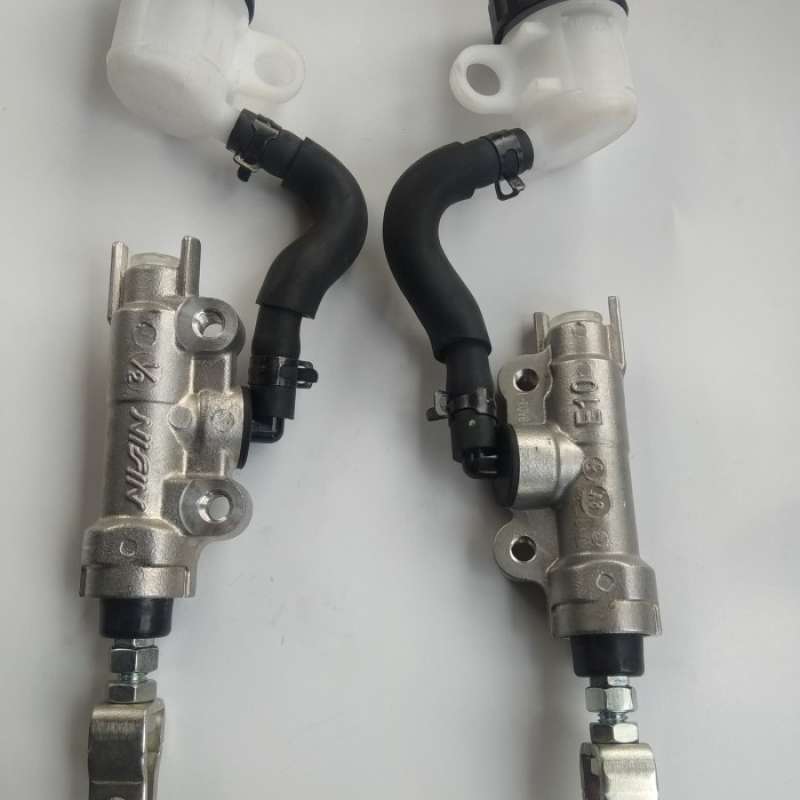 Jual Master Rem Belakang R25 Mt25 Original Cocok Untuk Klx 150 Dtracker ...