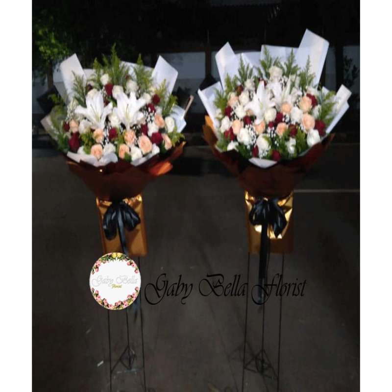 Jual Standing Artificial – 504 Buket Bunga Besar Buket Bunga Wisuda ...