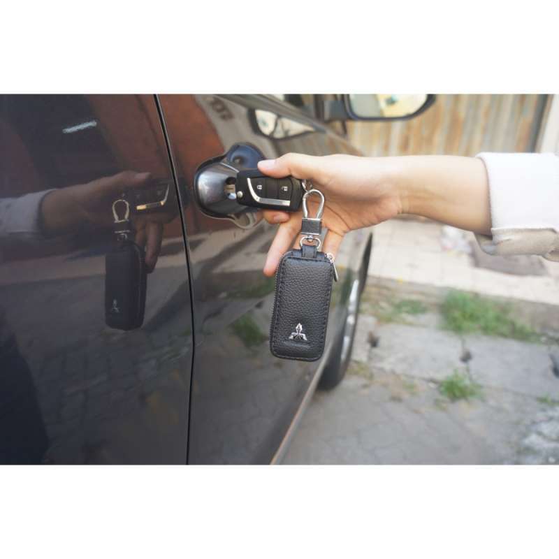 Jual Dompet STNK Mobil/Motor Model Lipat Full Resleting - Mitsubishi CS ...