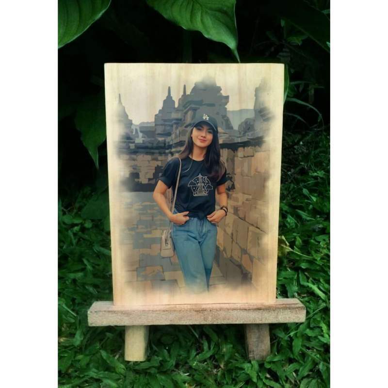 Jual Cetak Foto Pada Kayu Model 18x25cm Di Seller Prabu Cetak Foto Pada ...