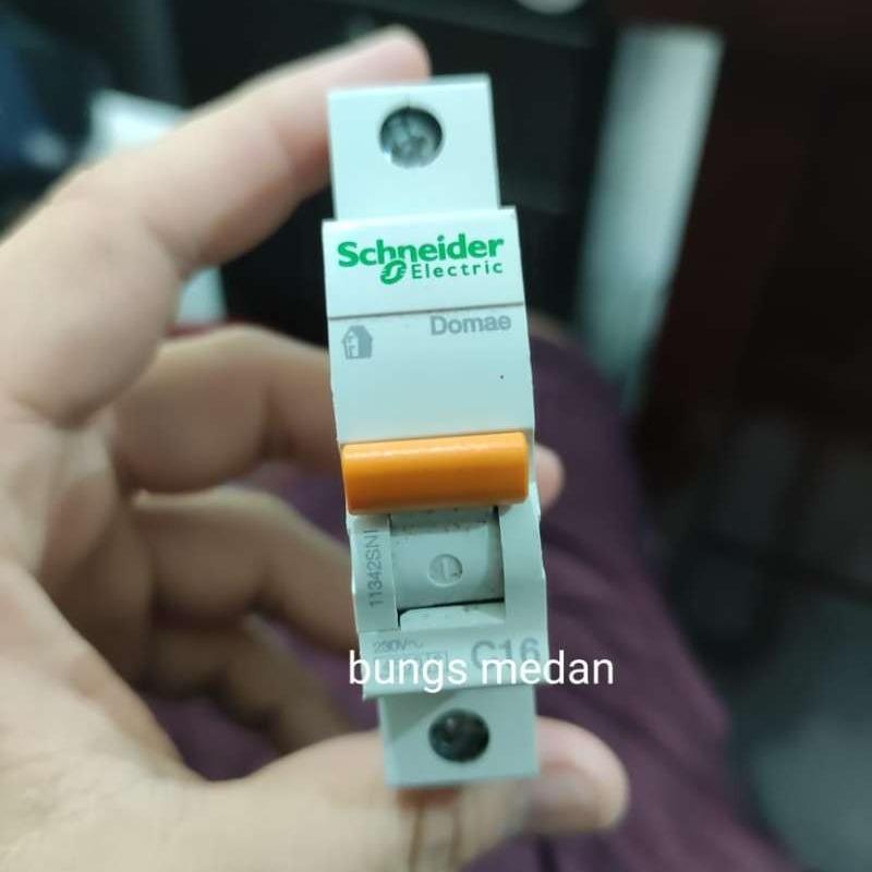 Jual MCB DOMAE SCHNEIDER 16A 1P 1PHASE 1POLE 1PASS 16 AMPERE ORIGINAL ASLI di Seller BUNG MEDAN ...