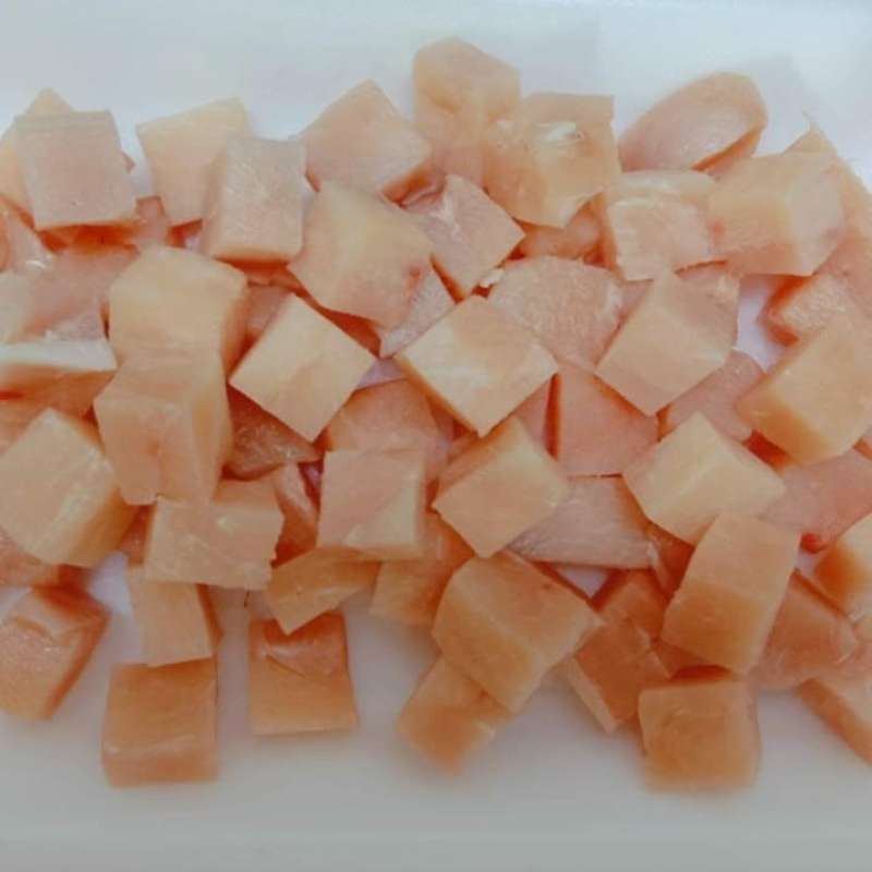 Jual CHICKEN SAIKORO CUBES STEAK DAGING FILET AYAM BONELESS CUBE 1 KILO ...