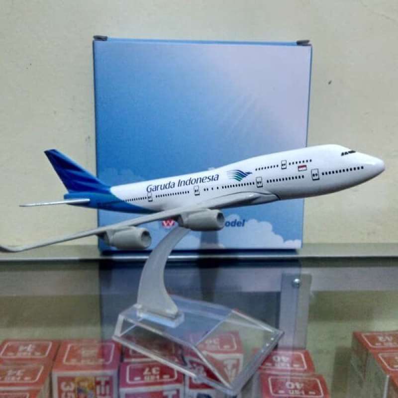 Jual Model Pesawat Garuda Original Harga Termurah April 2024 | Blibli