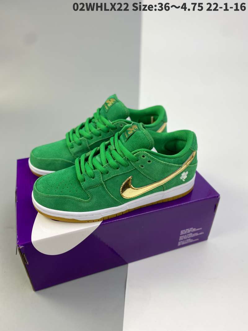 Jual NIKE SB DUNK sneakers The upper is made of suede, the side of the ...