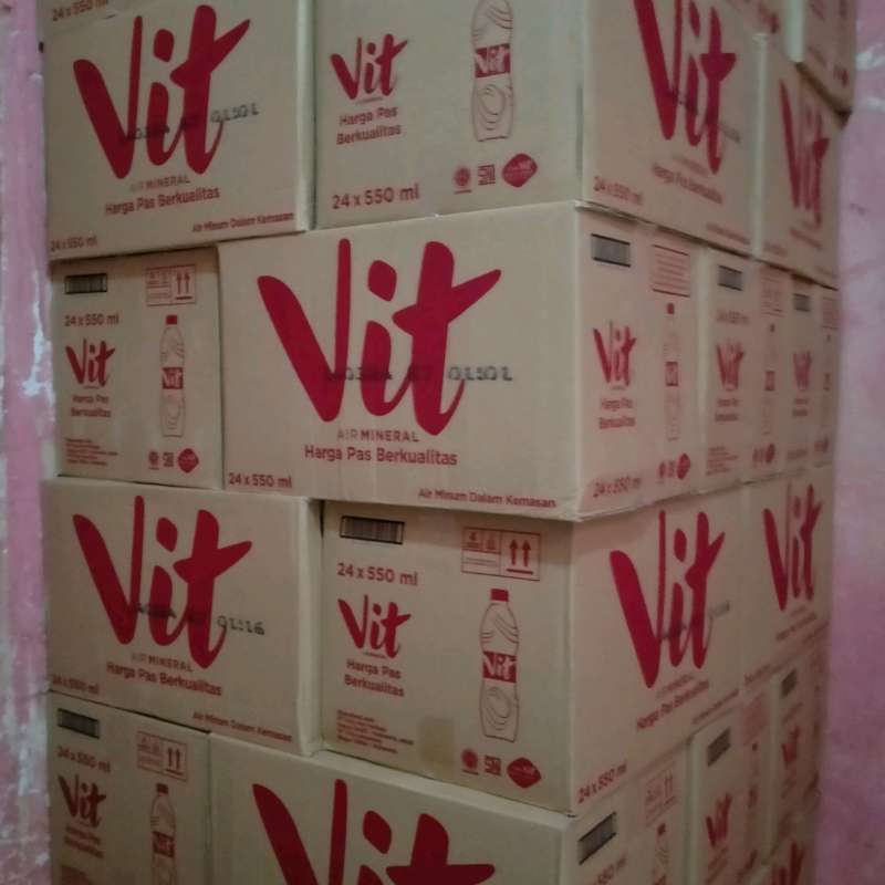 Jual VIT botol 24x550ml di Seller fresh sale100 - Cibodas, Kota ...