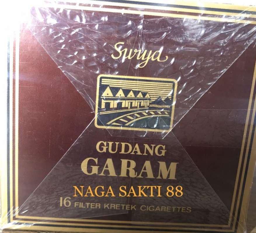 Jual ROKOK SURYA 16 di Seller TOKO NAGA SAKTI 88 - Keagungan, Kota ...
