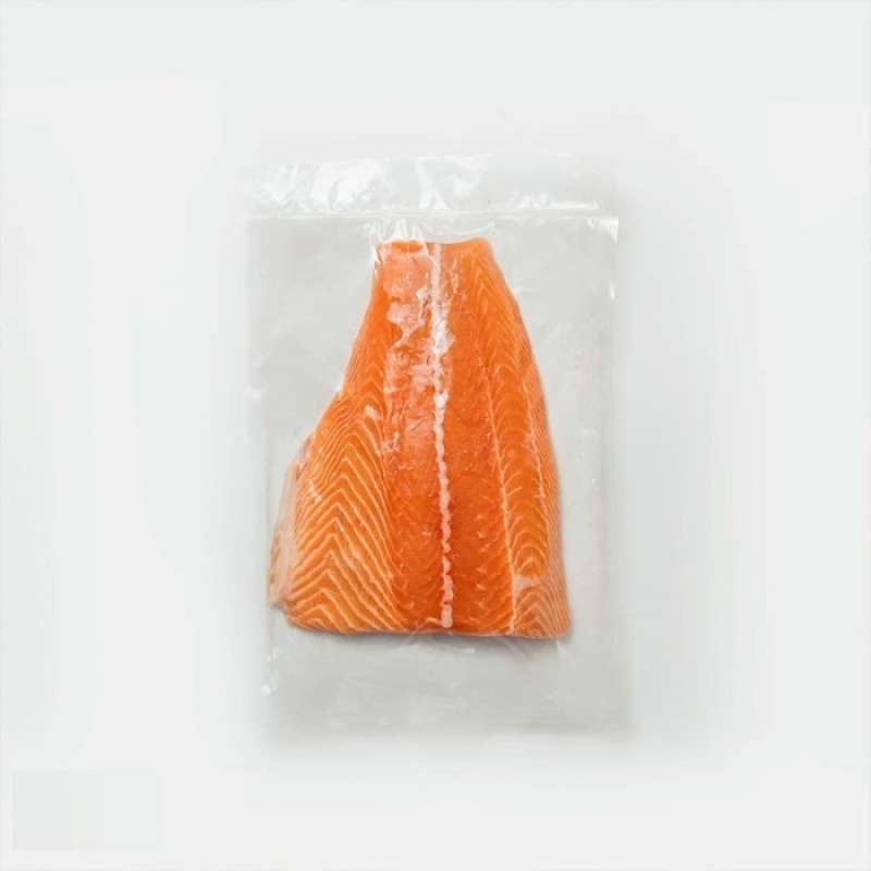 Promo FRESH SALMON FILLET SASHIMI GRADE - 1 KG/PACK - 500 gram Diskon 9 ...