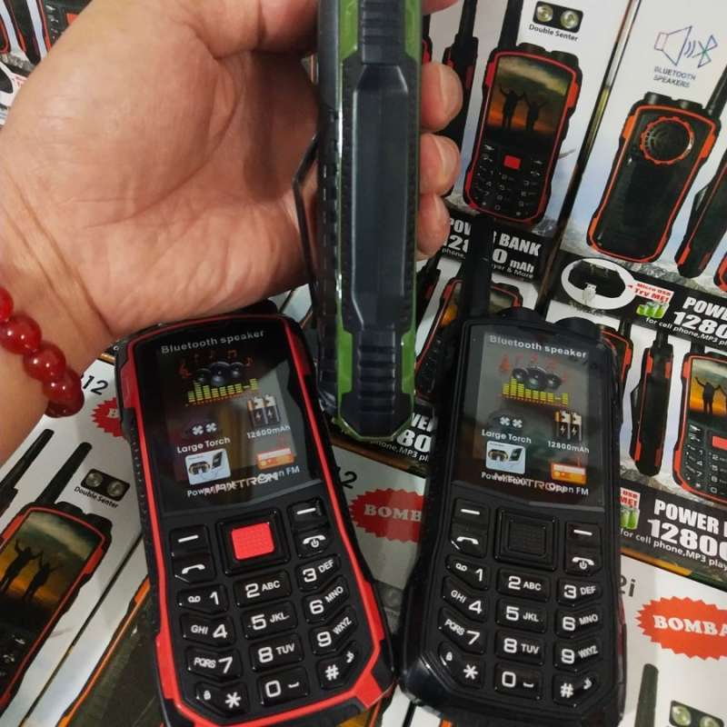 Jual Maxtron P12i Bomba Antena 100% Original Garansi Resmi - Hitam Di ...