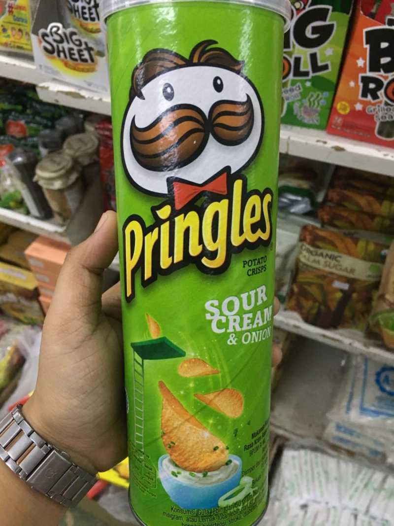 Jual Pringles rasa sour cream&onion di Seller Mrbenshope - Madras Hulu ...