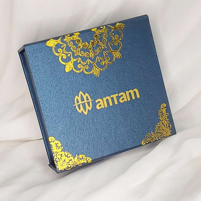 Jual Gift Box Emas Biru Kotak Kado Souvenir Hampers Untuk Berbagai ...