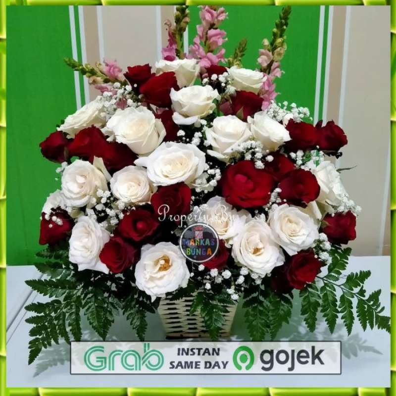 Promo bunga meja / rangkaian bunga meja asli fresh Diskon 30% di Seller ...