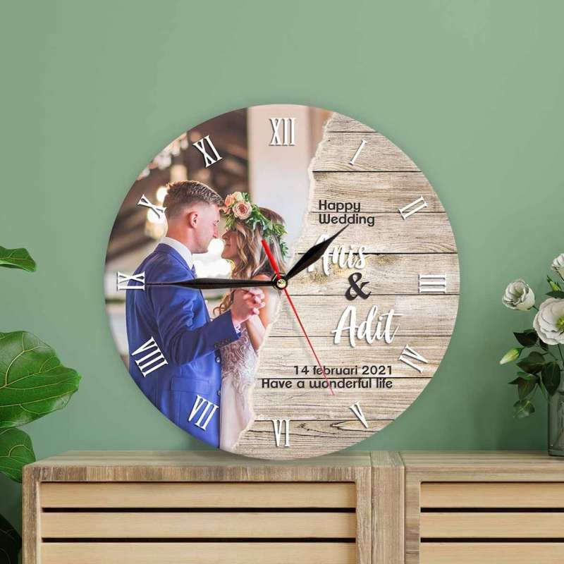 Promo Jam Dinding Kayu Mdf Unik Custom Foto Series 01 Hadiah Kado Nikah ...