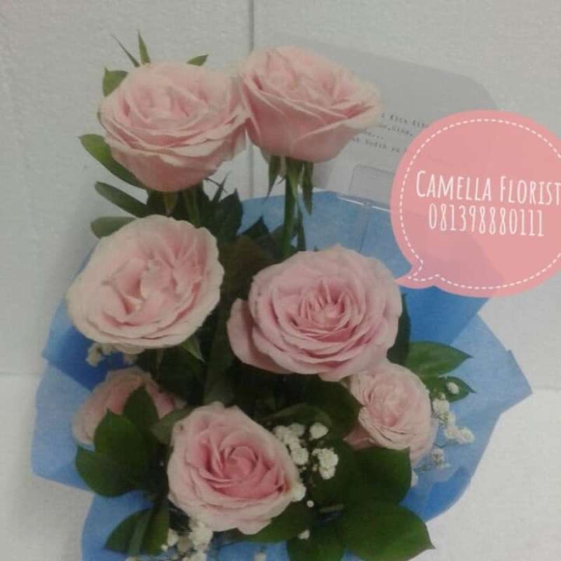 Promo hand bouquet bunga original dan segar/kado/spesial/prewedding ...