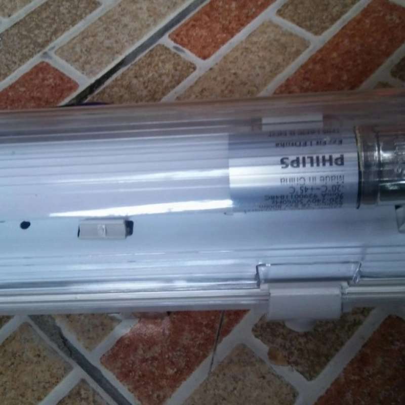 Jual kap waterproof 1x36 watt set lampu led 16 watt 120cm di Seller ...