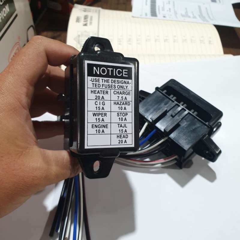 Promo 1 Buah Box Sekring Rumah Sekring Toyota Kijang Super Diskon 23% ...