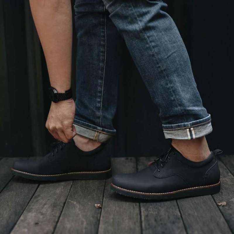 Jual Alaska Black |manneedme X Fstp| Sepatu Pantofel Pria Derby Semi ...
