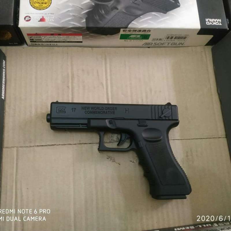 Jual Airsoftgun Glock G17 Upgrade Repaint Full Black Plus Pemberat Di ...