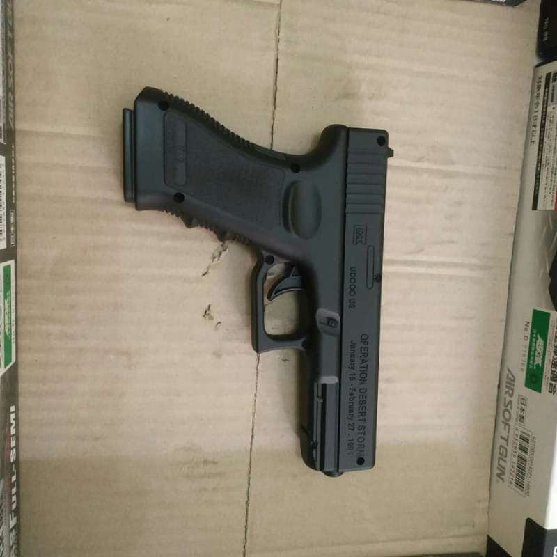 Jual Airsoftgun Glock G17 Upgrade Repaint Full Black Plus Pemberat Di ...