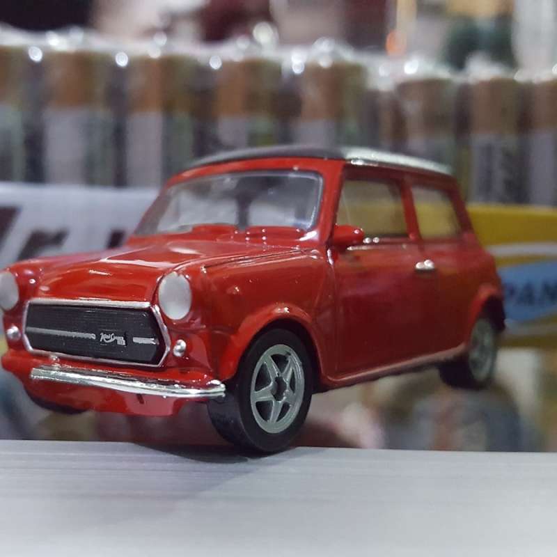 Jual mainan diecast mobil mini cooper mr bean skala 60 di Seller ...