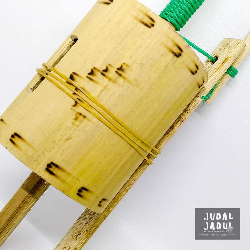 Jual Gasing Bambu / Gasing Bambu Jadul / Mainan Jadul Di Seller Judal ...