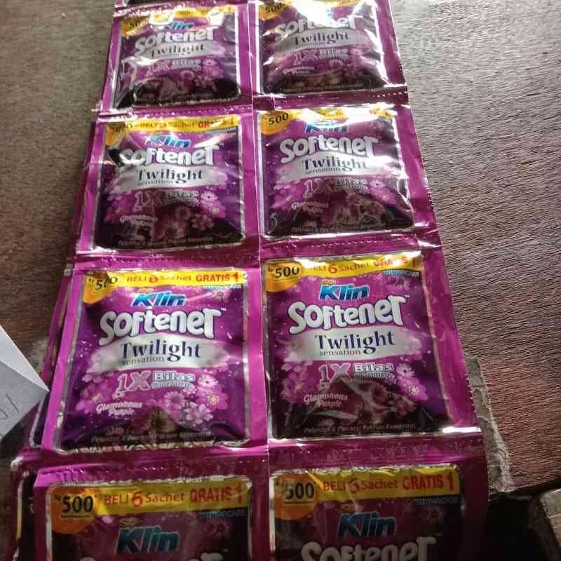 Promo Soklin Softener 1X Bilas 14ml (1 Renceng 12 Sachet) Diskon 11% di ...