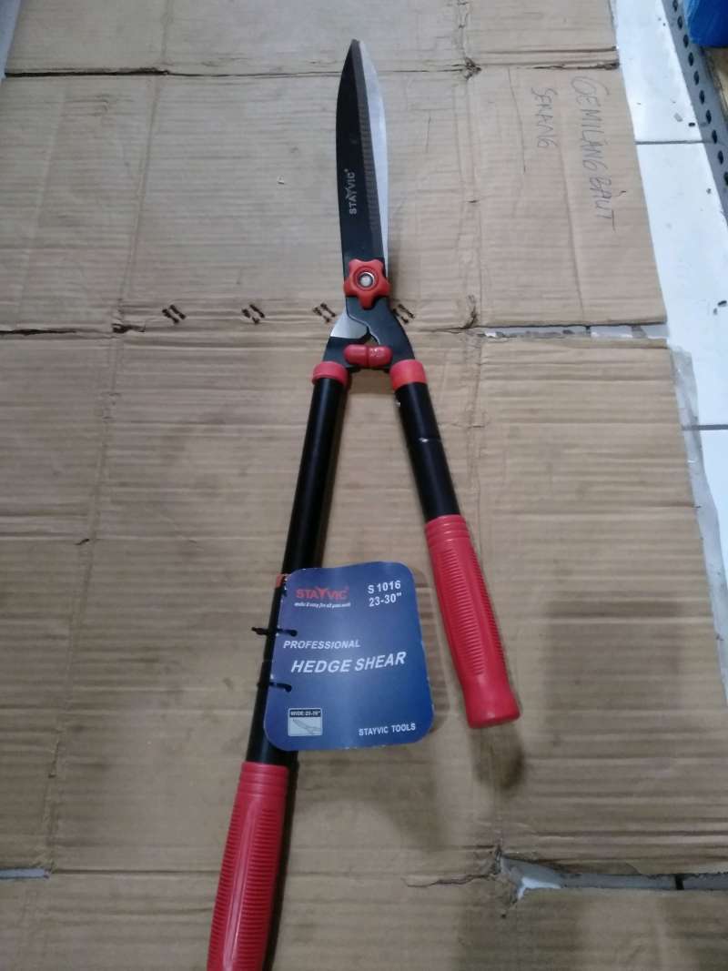 Jual Gunting rumput pagar . Gunting rumput besar . Gunting rumput ...