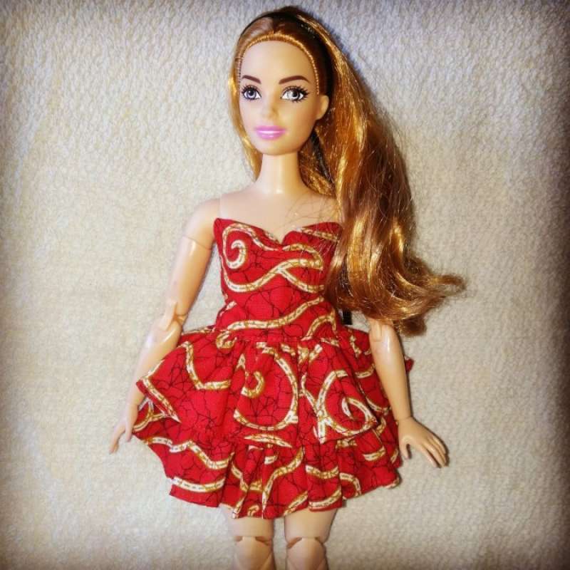 Promo Mainan Boneka Fashion Bisa Ganti Baju Model Barbie Diskon 35% di ...