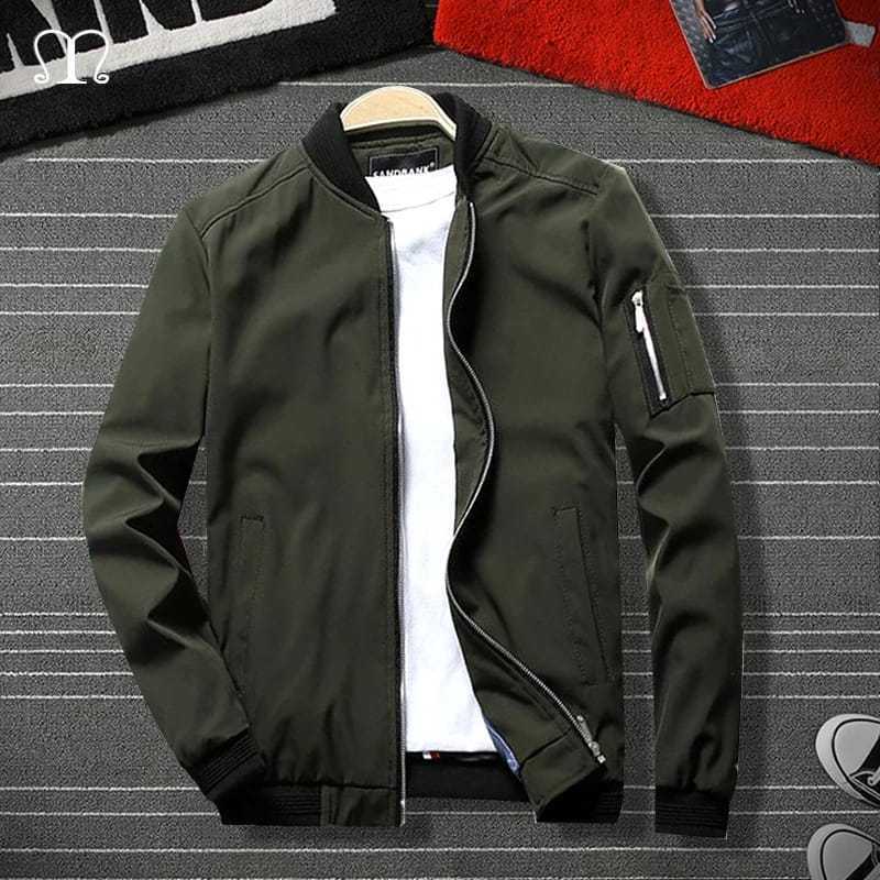 Jual Jaket Pria Bomber Ringan Model Terbaru - Harga Promo Februari 2024 ...