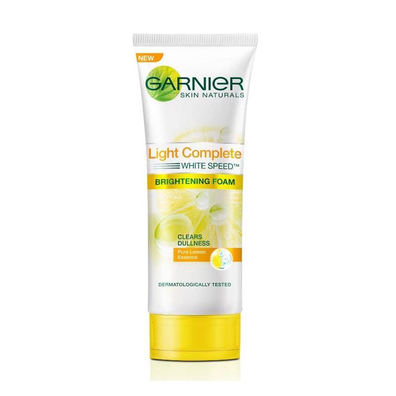 Promo Garnier Light Complete White Speed Brightening Foam [100 mL ...